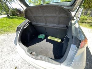 Grey Honda Civic 2007 in Riga, with an engine capacity of 2.20 L and mileage of 275 thousand km for 790 €, photo 16 on AUTOMOTO.COM.LV