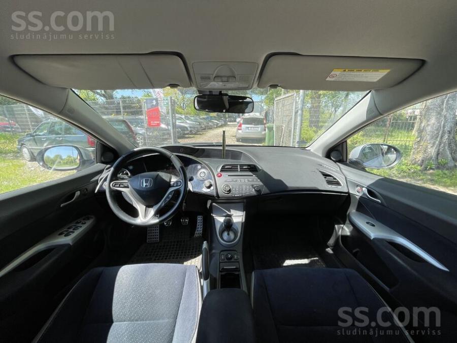 Grey Honda Civic 2007 in Riga, with an engine capacity of 2.20 L and mileage of 275 thousand km for 790 €, photo 20 on AUTOMOTO.COM.LV