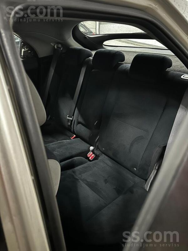 Pelēks Honda Civic 2007 Rīga, ar dzinēja tilpumu 1.80 L un nobraukumu 130 tūkst. km par 2800 €, foto 10 vietnē AUTOMOTO.COM.LV