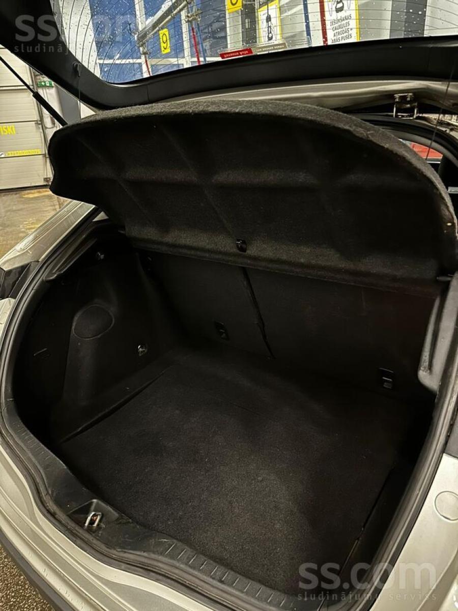 Pelēks Honda Civic 2007 Rīga, ar dzinēja tilpumu 1.80 L un nobraukumu 130 tūkst. km par 2800 €, foto 12 vietnē AUTOMOTO.COM.LV