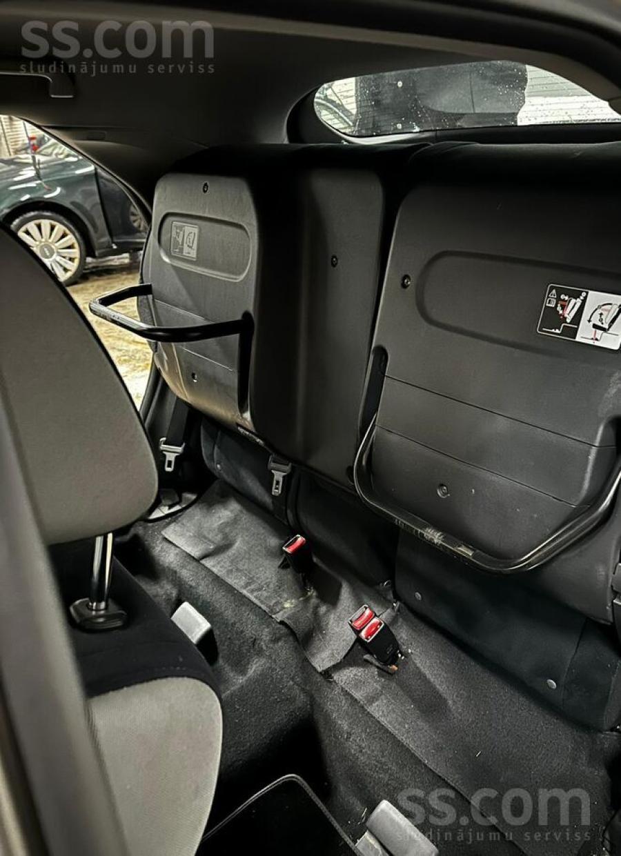 Pelēks Honda Civic 2007 Rīga, ar dzinēja tilpumu 1.80 L un nobraukumu 130 tūkst. km par 2800 €, foto 13 vietnē AUTOMOTO.COM.LV