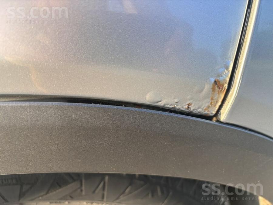 Pelēks Honda Civic 2007 Rīga, ar dzinēja tilpumu 1.80 L un nobraukumu 230 tūkst. km par 3100 €, foto 5 vietnē AUTOMOTO.COM.LV