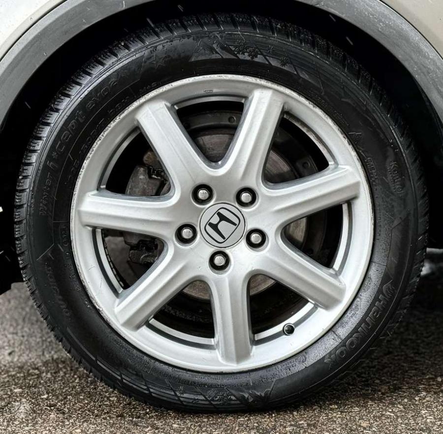 Pelēks Honda Civic 2007 Kauņa, ar dzinēja tilpumu 2.20 L un nobraukumu 282 tūkst. km par 3000 €, foto 10 vietnē AUTOMOTO.COM.LV