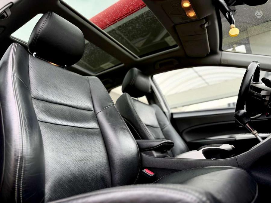 Pelēks Honda Civic 2007 Kauņa, ar dzinēja tilpumu 2.20 L un nobraukumu 282 tūkst. km par 3000 €, foto 19 vietnē AUTOMOTO.COM.LV