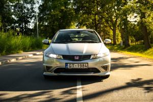 Grey Honda Civic 2007 in Riga, with an engine capacity of 2.00 L and mileage of 194 thousand km for 4500 €, photo  on AUTOMOTO.COM.LV