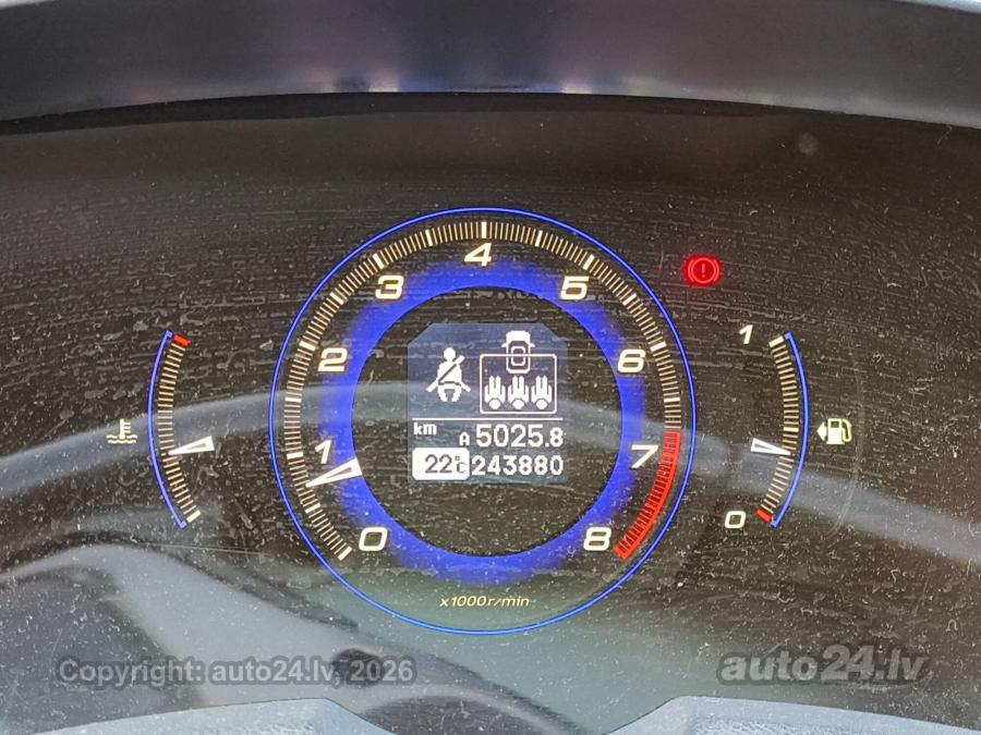 Pelēks Honda Civic 2007 Tallina, ar dzinēja tilpumu 1.80 L un nobraukumu 244 tūkst. km par 2400 €, foto 9 vietnē AUTOMOTO.COM.LV