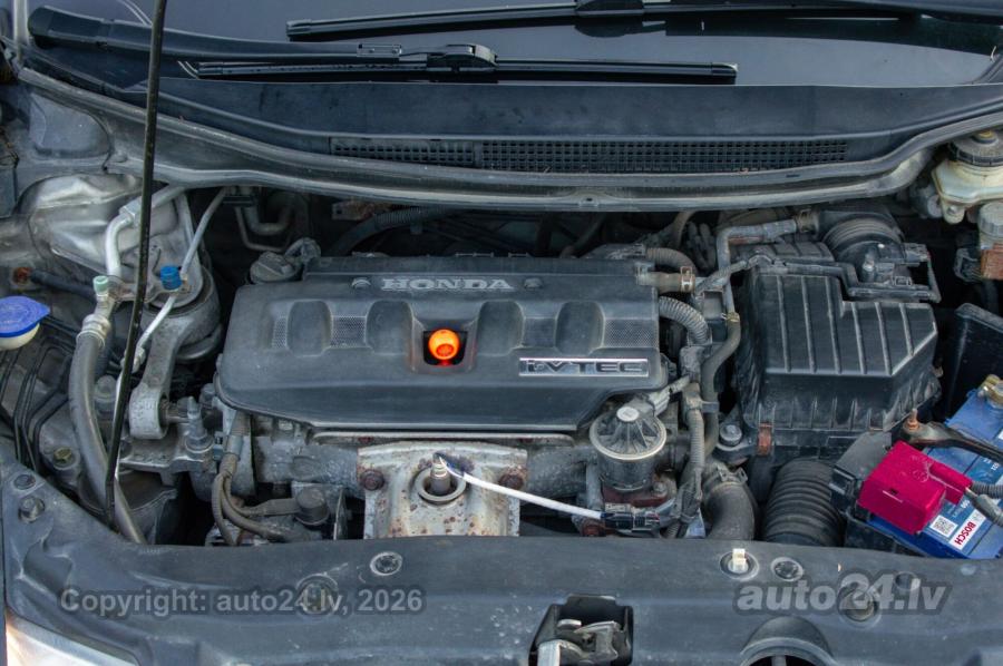 Pelēks Honda Civic 2007 Tallina, ar dzinēja tilpumu 1.80 L un nobraukumu 244 tūkst. km par 2400 €, foto 11 vietnē AUTOMOTO.COM.LV