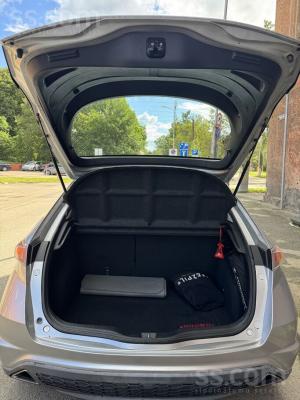 Pelēks Honda Civic 2007 Rīga, ar dzinēja tilpumu 2.20 L un nobraukumu 287 tūkst. km par 1600 €, foto 15 vietnē AUTOMOTO.COM.LV