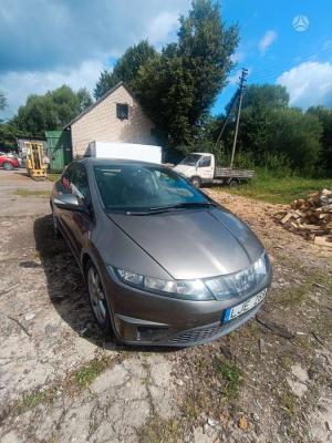 Pelēks Honda Civic 2007 Molėtai, ar dzinēja tilpumu 2.20 L un nobraukumu 298 tūkst. km par 1200 €, foto  vietnē AUTOMOTO.COM.LV