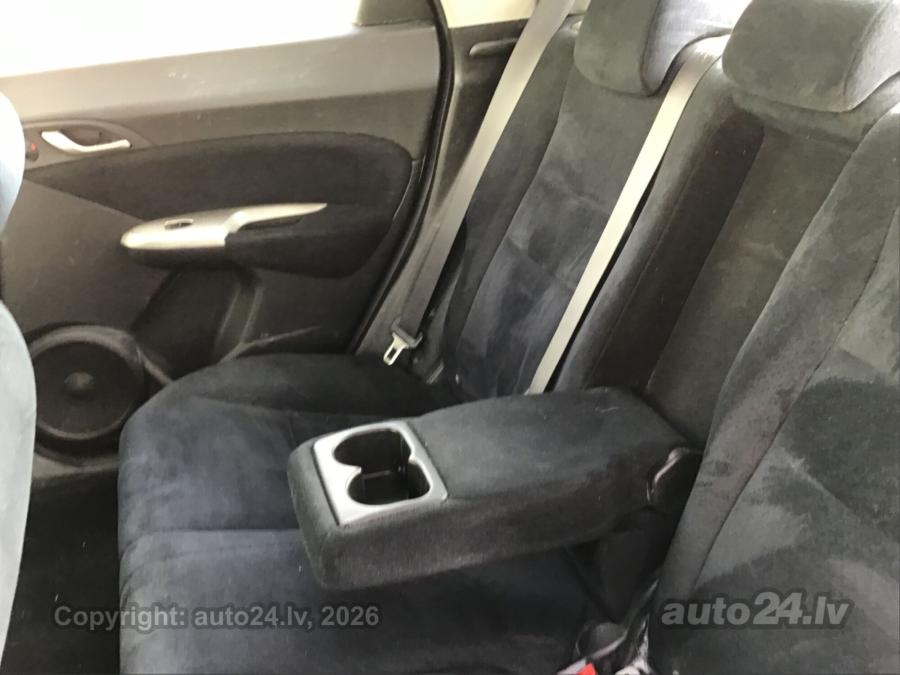 Pelēks Honda Civic 2007 Tartu, ar dzinēja tilpumu 1.80 L un nobraukumu 270 tūkst. km par 1650 €, foto 19 vietnē AUTOMOTO.COM.LV