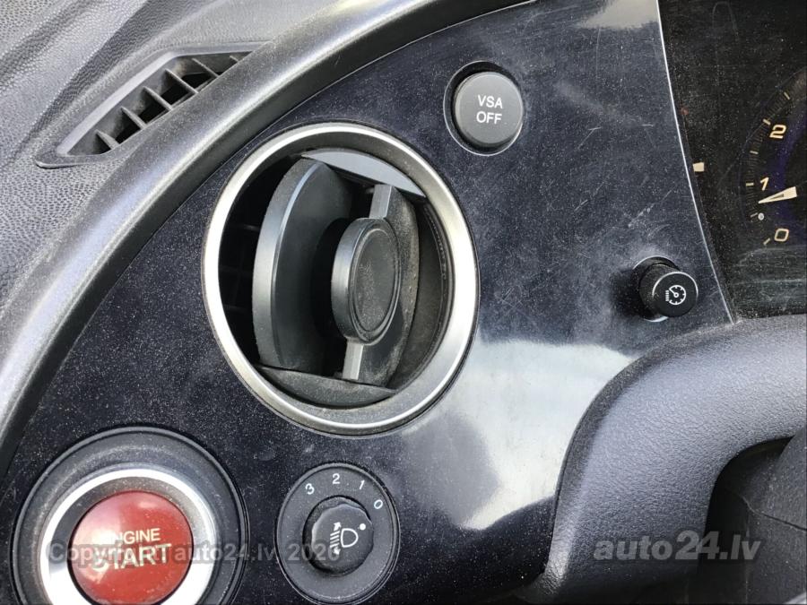 Pelēks Honda Civic 2007 Tartu, ar dzinēja tilpumu 1.80 L un nobraukumu 270 tūkst. km par 1650 €, foto 27 vietnē AUTOMOTO.COM.LV