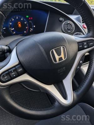 Pelēks Honda Civic 2007 Tukums, ar dzinēja tilpumu 1.80 L un nobraukumu 361 tūkst. km par 1590 €, foto 9 vietnē AUTOMOTO.COM.LV