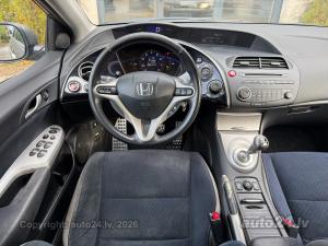 Pelēks Honda Civic 2007 Tallina, ar dzinēja tilpumu 1.80 L un nobraukumu 189 tūkst. km par 2990 €, foto 5 vietnē AUTOMOTO.COM.LV