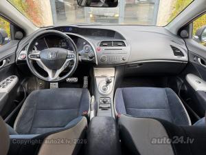 Pelēks Honda Civic 2007 Tallina, ar dzinēja tilpumu 1.80 L un nobraukumu 189 tūkst. km par 2990 €, foto 6 vietnē AUTOMOTO.COM.LV