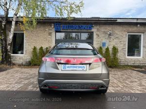 Pelēks Honda Civic 2007 Tallina, ar dzinēja tilpumu 1.80 L un nobraukumu 189 tūkst. km par 2990 €, foto 10 vietnē AUTOMOTO.COM.LV