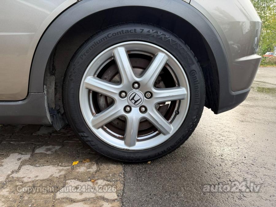 Pelēks Honda Civic 2007 Tallina, ar dzinēja tilpumu 1.80 L un nobraukumu 189 tūkst. km par 2990 €, foto 14 vietnē AUTOMOTO.COM.LV
