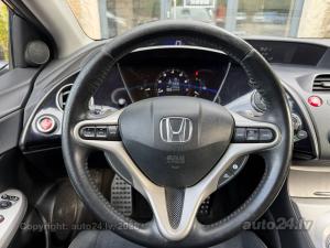 Pelēks Honda Civic 2007 Tallina, ar dzinēja tilpumu 1.80 L un nobraukumu 189 tūkst. km par 2990 €, foto 15 vietnē AUTOMOTO.COM.LV