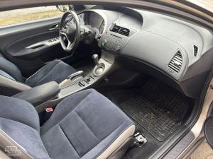 Pelēks Honda Civic 2007 Marijampole, ar dzinēja tilpumu 1.30 L un nobraukumu 289 tūkst. km par 1900 €, foto 7 vietnē AUTOMOTO.COM.LV