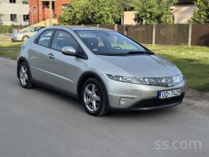 Pelēks Honda Civic 2008 Rīga, ar dzinēja tilpumu 1.80 L un nobraukumu 0 tūkst. km par 2100 €, foto 1 vietnē AUTOMOTO.COM.LV