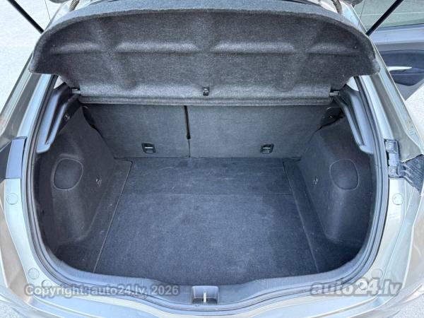 Pelēks Honda Civic 2008 Saku, ar dzinēja tilpumu 1.80 L un nobraukumu 194 tūkst. km par 2700 €, foto 11 vietnē AUTOMOTO.COM.LV