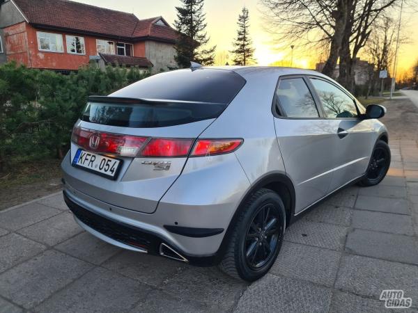 Pelēks Honda Civic 2008 Klaipėda, ar dzinēja tilpumu 2.20 L un nobraukumu 314 tūkst. km par 2300 €, foto 7 vietnē AUTOMOTO.COM.LV