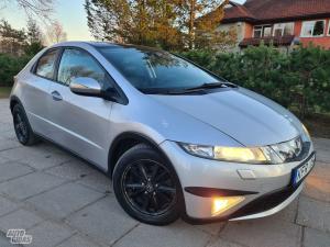 Pelēks Honda Civic 2008 Šilutė, ar dzinēja tilpumu 2.20 L un nobraukumu 314 tūkst. km par 2300 €, foto 6 vietnē AUTOMOTO.COM.LV