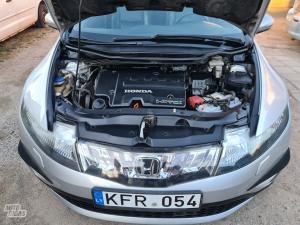 Pelēks Honda Civic 2008 Šilutė, ar dzinēja tilpumu 2.20 L un nobraukumu 314 tūkst. km par 2300 €, foto 25 vietnē AUTOMOTO.COM.LV