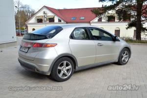 Pelēks Honda Civic 2008 Tartu, ar dzinēja tilpumu 1.80 L un nobraukumu 309 tūkst. km par 2800 €, foto 8 vietnē AUTOMOTO.COM.LV