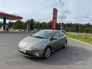 Pelēks Honda Civic 2008 Tallina, ar dzinēja tilpumu 1.80 L un nobraukumu 242 tūkst. km par 2500 €, foto  vietnē AUTOMOTO.COM.LV