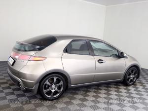 Серый Хонда Цивик 2008 в Таллин, объемом двигателя 1.80 л и пробегом 252 тыс. км за 1299 €, фото 4 на AUTOMOTO.COM.LV