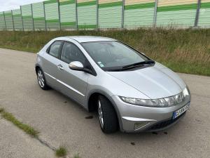 Pelēks Honda Civic 2008 Kauņa, ar dzinēja tilpumu 1.80 L un nobraukumu 330 tūkst. km par 1550 €, foto 5 vietnē AUTOMOTO.COM.LV