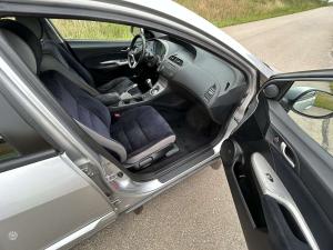 Pelēks Honda Civic 2008 Kauņa, ar dzinēja tilpumu 1.80 L un nobraukumu 330 tūkst. km par 1550 €, foto 12 vietnē AUTOMOTO.COM.LV