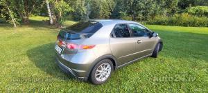 Grey Honda Civic 2008 in Keila, with an engine capacity of 1.30 L and mileage of 262 thousand km for 1500 €, photo 4 on AUTOMOTO.COM.LV