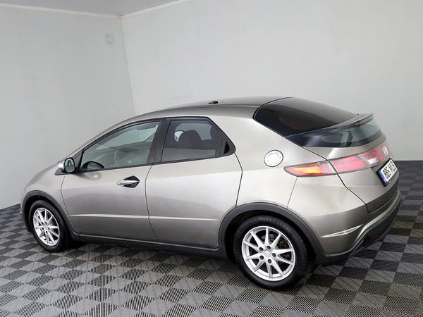 Grey Honda Civic 2008 in Tallinn, with an engine capacity of 1.30 L and mileage of 263 thousand km for 1999 €, photo 4 on AUTOMOTO.COM.LV