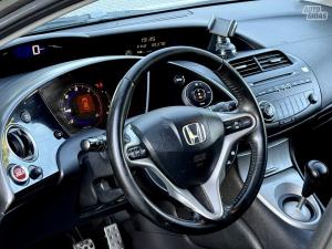 Pelēks Honda Civic 2008 Kauņa, ar dzinēja tilpumu 2.20 L un nobraukumu 324 tūkst. km par 2500 €, foto 9 vietnē AUTOMOTO.COM.LV