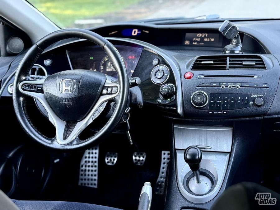 Pelēks Honda Civic 2008 Kauņa, ar dzinēja tilpumu 2.20 L un nobraukumu 324 tūkst. km par 2500 €, foto 13 vietnē AUTOMOTO.COM.LV