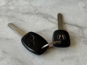Pelēks Honda Civic 2008 Kauņa, ar dzinēja tilpumu 2.20 L un nobraukumu 324 tūkst. km par 2500 €, foto 17 vietnē AUTOMOTO.COM.LV