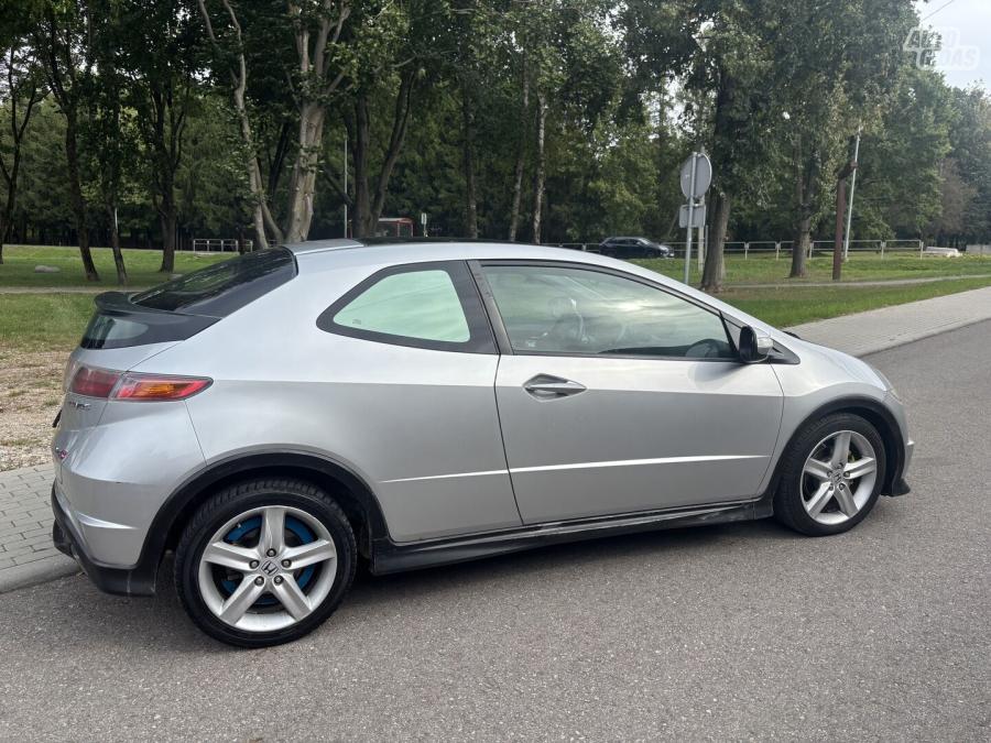 Pelēks Honda Civic 2008 Kauņa, ar dzinēja tilpumu 2.20 L un nobraukumu 290 tūkst. km par 2350 €, foto 5 vietnē AUTOMOTO.COM.LV