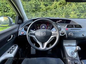 Pelēks Honda Civic 2008 Tallina, ar dzinēja tilpumu 1.80 L un nobraukumu 189 tūkst. km par 2800 €, foto 12 vietnē AUTOMOTO.COM.LV