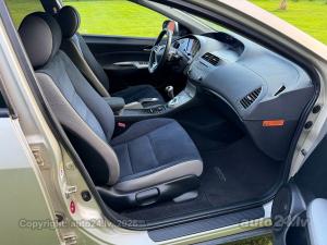 Pelēks Honda Civic 2008 Tallina, ar dzinēja tilpumu 1.80 L un nobraukumu 189 tūkst. km par 2800 €, foto 15 vietnē AUTOMOTO.COM.LV