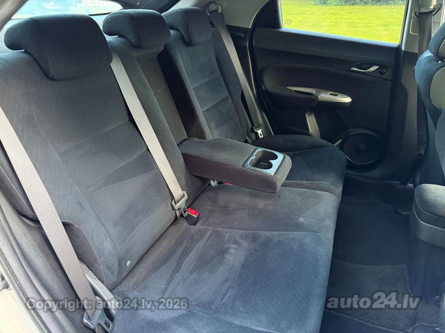 Pelēks Honda Civic 2008 Tallina, ar dzinēja tilpumu 1.80 L un nobraukumu 189 tūkst. km par 2800 €, foto 18 vietnē AUTOMOTO.COM.LV