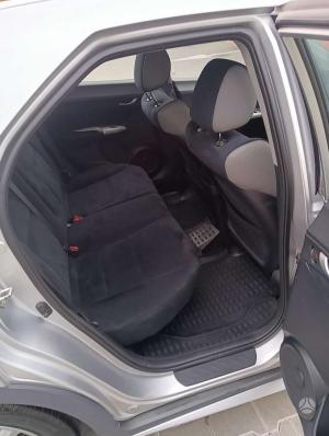Grey Honda Civic 2008 in Vilnius, with an engine capacity of 1.80 L and mileage of 293 thousand km for 3450 €, photo 20 on AUTOMOTO.COM.LV