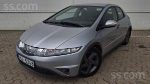 Pelēks Honda Civic 2009 Rīga, ar dzinēja tilpumu 1.80 L un nobraukumu 274 tūkst. km par 3450 €, foto 3 vietnē AUTOMOTO.COM.LV