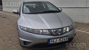 Pelēks Honda Civic 2009 Rīga, ar dzinēja tilpumu 1.80 L un nobraukumu 274 tūkst. km par 3450 €, foto 14 vietnē AUTOMOTO.COM.LV