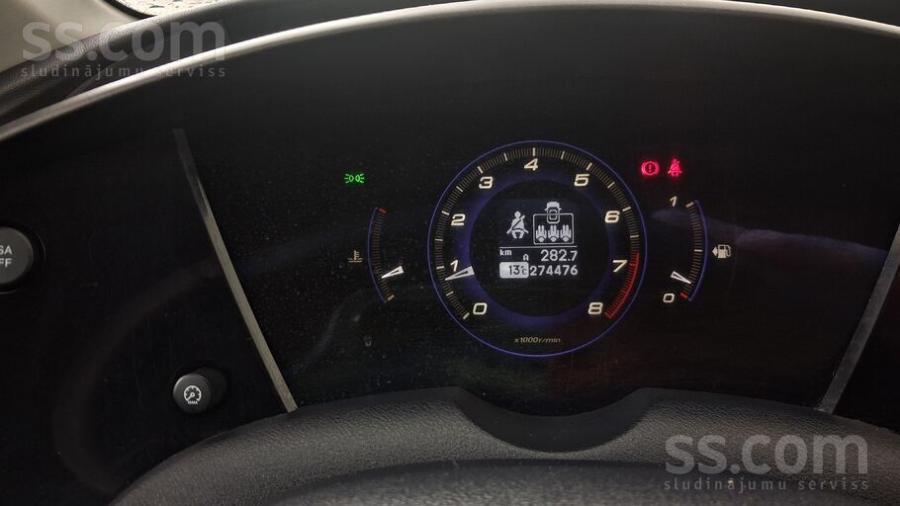 Pelēks Honda Civic 2009 Rīga, ar dzinēja tilpumu 1.80 L un nobraukumu 274 tūkst. km par 3450 €, foto 28 vietnē AUTOMOTO.COM.LV