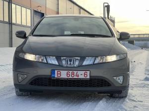 Grey Honda Civic 2009 in Rezekne, with an engine capacity of 2.20 L and mileage of 287 thousand km for 2750 €, photo  on AUTOMOTO.COM.LV