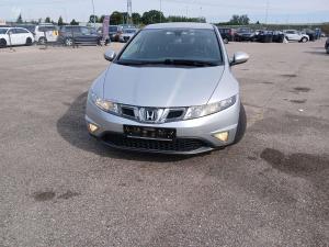 Pelēks Honda Civic 2009 Marijampole, ar dzinēja tilpumu 1.80 L un nobraukumu 190 tūkst. km par 3350 €, foto  vietnē AUTOMOTO.COM.LV