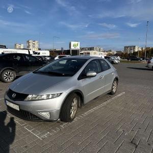 Pelēks Honda Civic 2011 Viļņa, ar dzinēja tilpumu 2.20 L un nobraukumu 240 tūkst. km par 3100 €, foto  vietnē AUTOMOTO.COM.LV