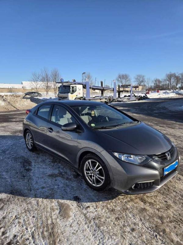 Grey Honda Civic 2012 in Klaipeda, with an engine capacity of 2.20 L and mileage of 207 thousand km for 5200 €, photo 1 on AUTOMOTO.COM.LV