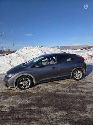 Pelēks Honda Civic 2012 Klaipėda, ar dzinēja tilpumu 2.20 L un nobraukumu 207 tūkst. km par 5200 €, foto 3 vietnē AUTOMOTO.COM.LV